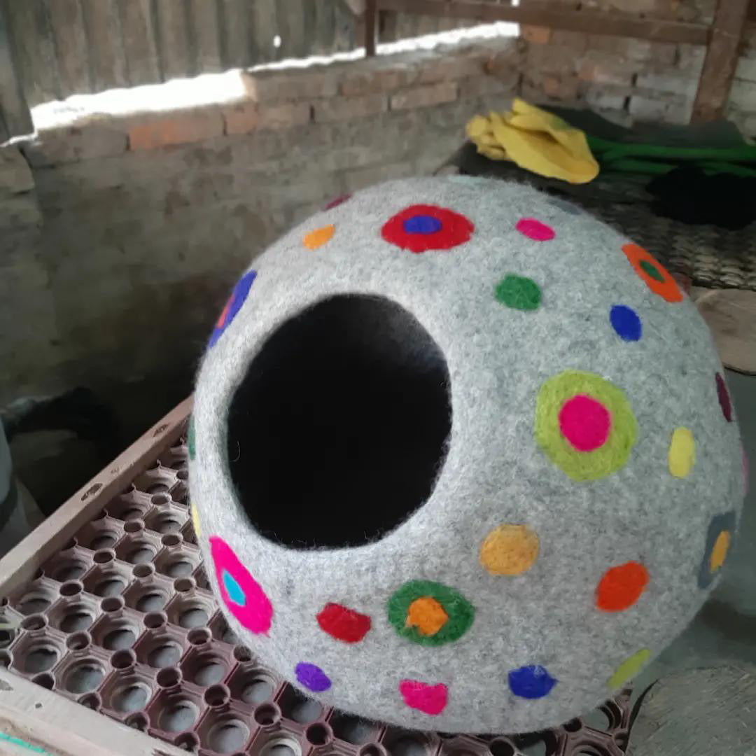 MOG Cat Cave-Various Styles and Colours $70 – Megs' Octopus Garden